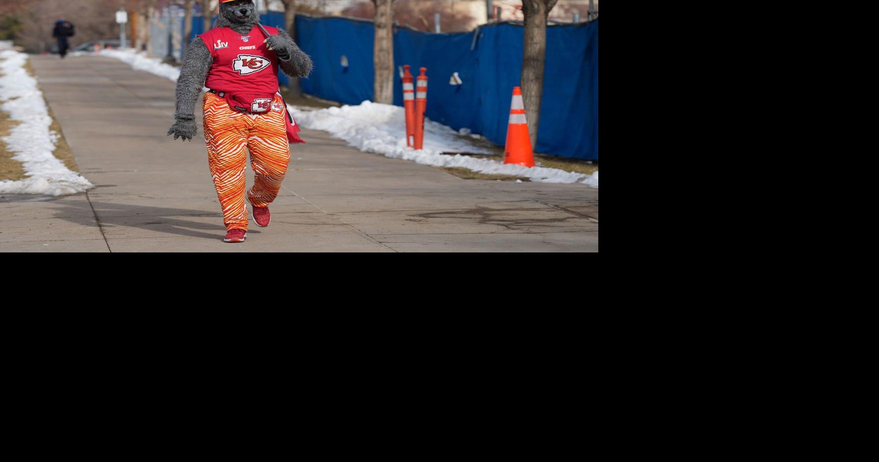 Kansas City Chiefs superfan indicted on bank robbery, money laundering ...