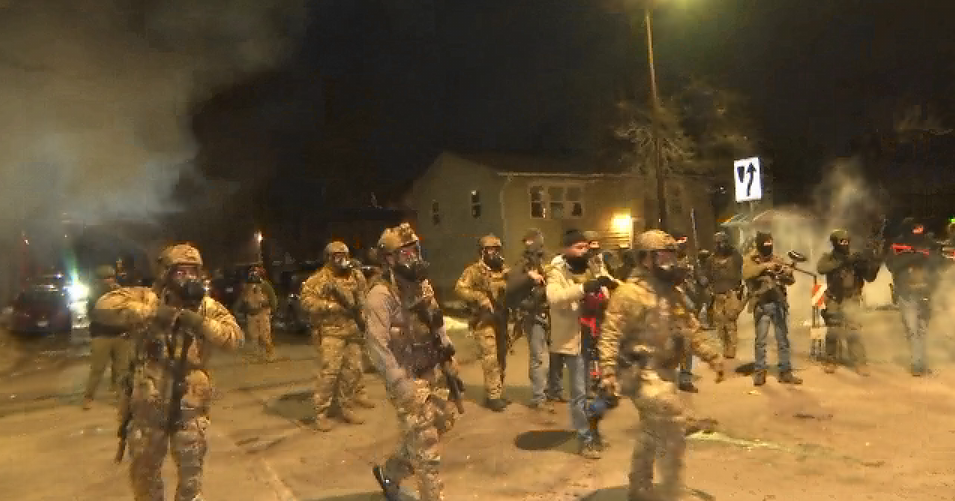 Minneapolis protest erupts after officer shoots man during traffic stop ...