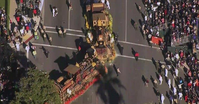 Float catches fire at Rose Parade | News | kwwl.com