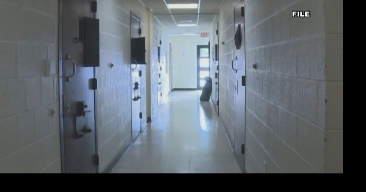 Iowa Senate discussing proposal to bring back death penalty for some ...