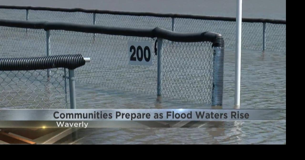 Officials prepare as major flooding impacts Bremer County | News | kwwl.com
