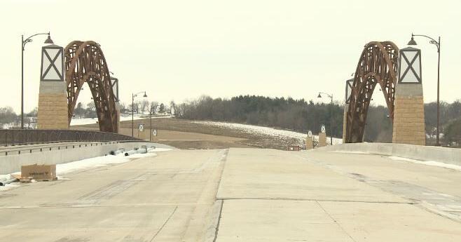 Southwest Arterial moves towards final phase | Dubuque | kwwl.com