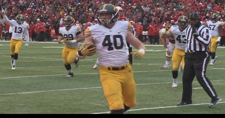 Former Hawkeye Hesse signs with Titans | Iowa Hawkeyes | kwwl.com
