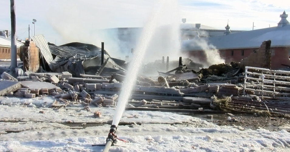 Cold challenges Waterloo firefighters at National Cattle Congress fire ...