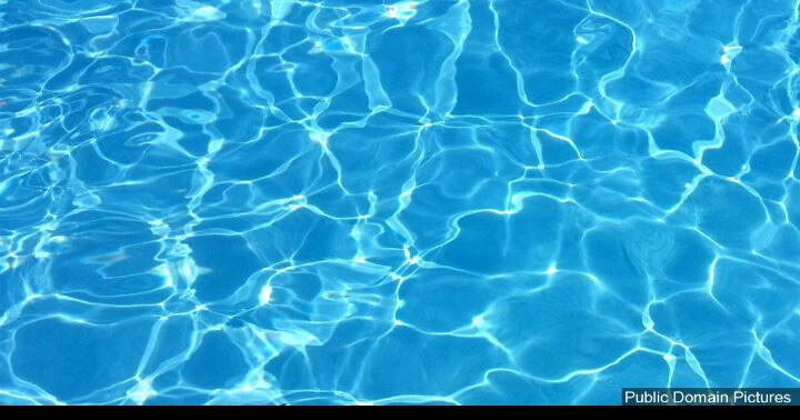 Flora and Sutton pools will open this summer in Dubuque | Dubuque ...