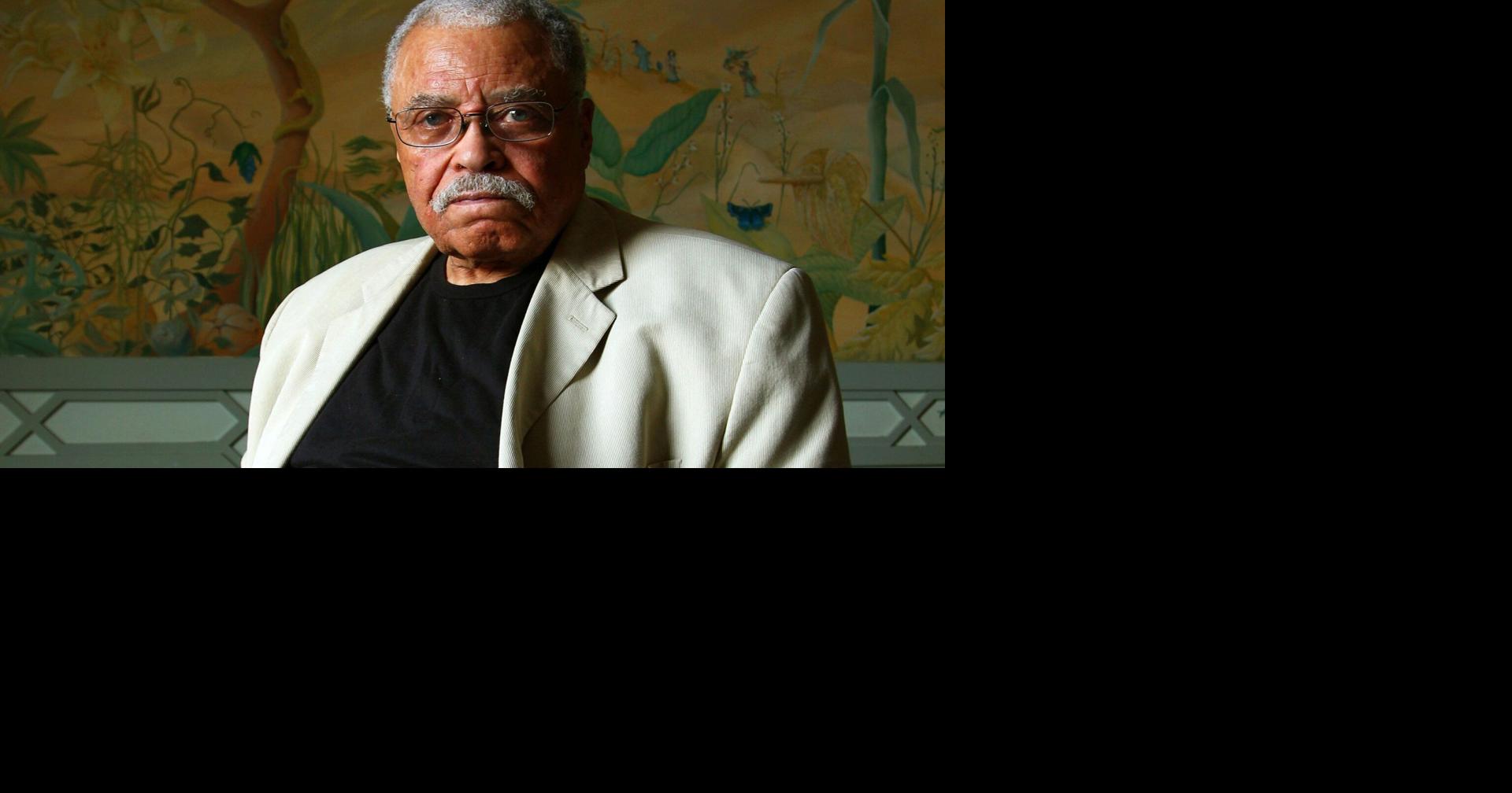 James Earl Jones, iconic voice of Darth Vader in ‘Star Wars’ and Mufasa ...
