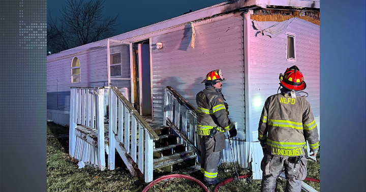 Christmas morning fire breaks out at North Liberty trailer home | News ...