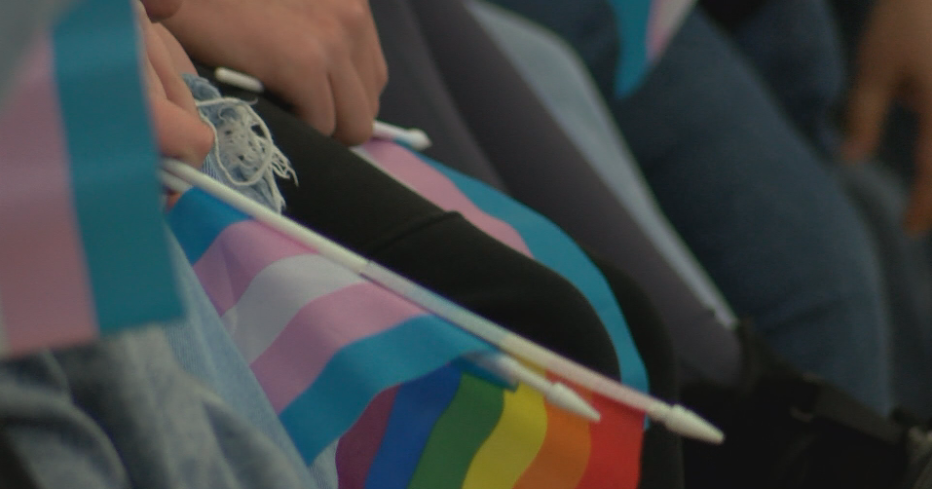 Linn-Mar school board approves policy affirming rights for transgender ...