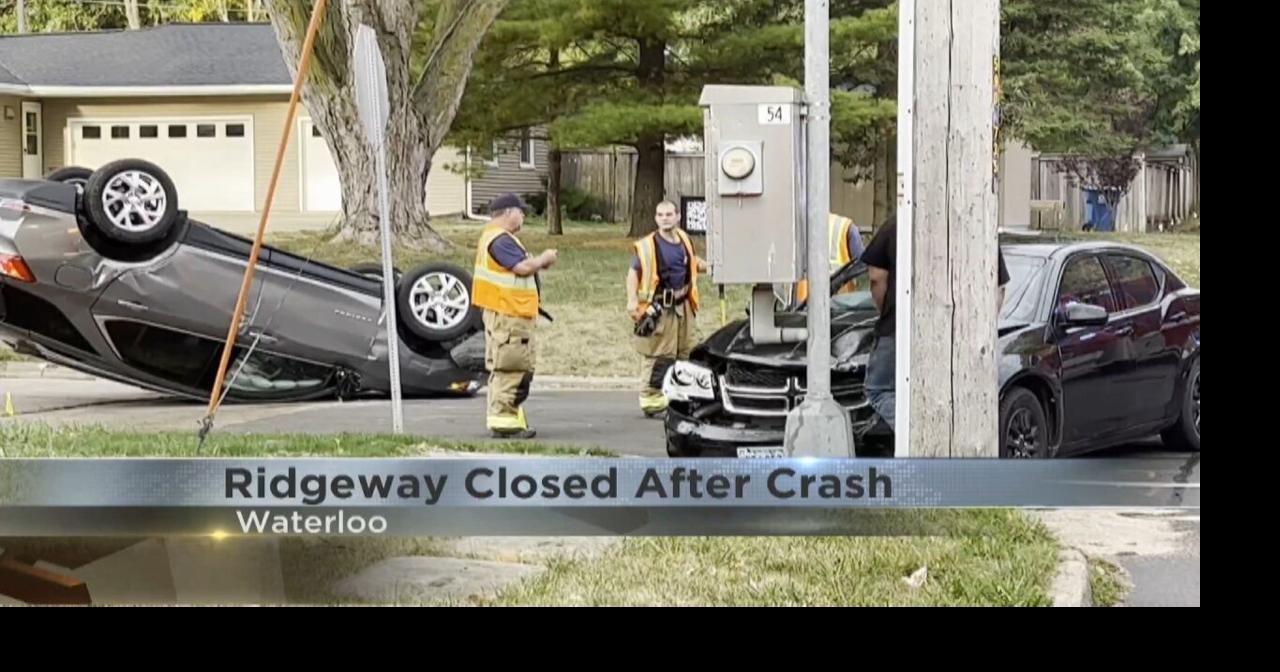 One person taken to hospital in Waterloo crash | Waterloo | kwwl.com