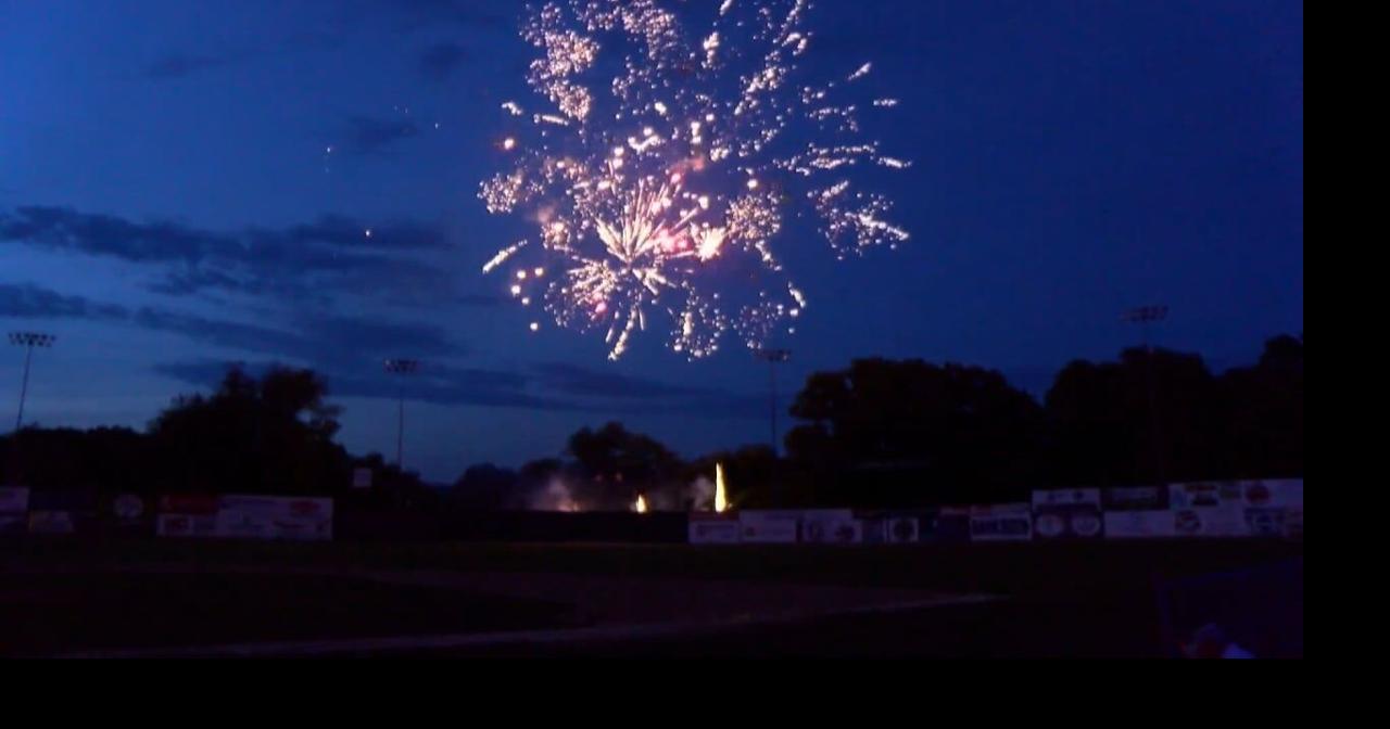 Firework rules in Eastern Iowa | Video | kwwl.com