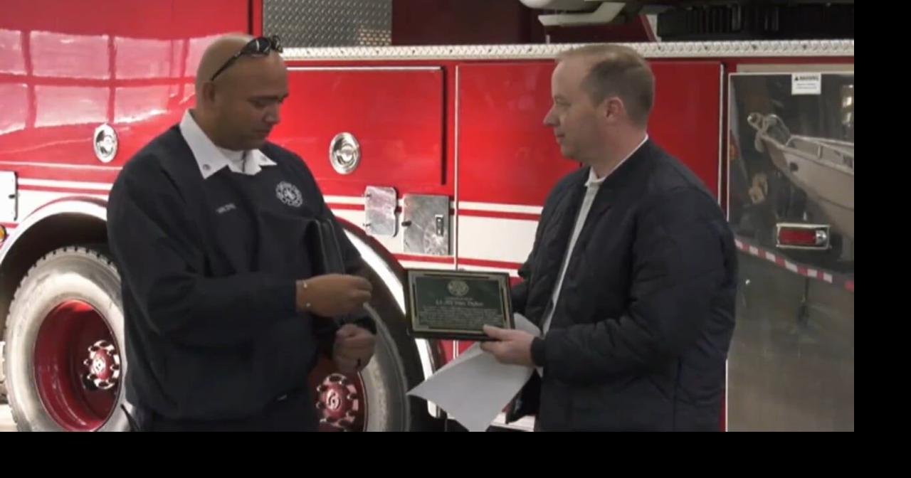 Waterloo firefighter receives special honor for Cedar River rescue ...