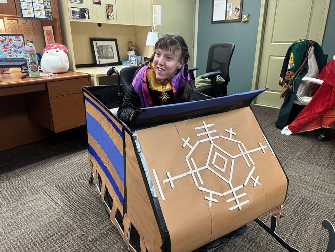 Adaptive costumes from Whitworth students and Arc of Spokane make ...