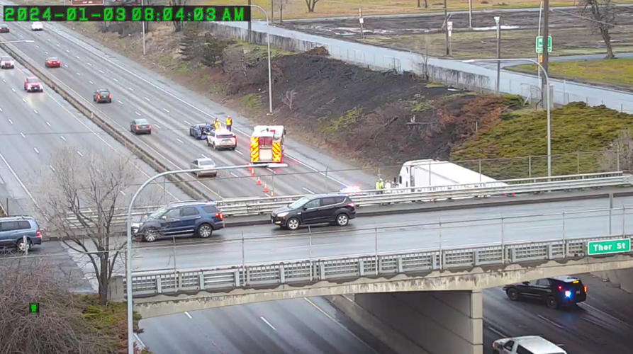 At least one person injured in crash on westbound I-90 near Freya | News | kxly.com