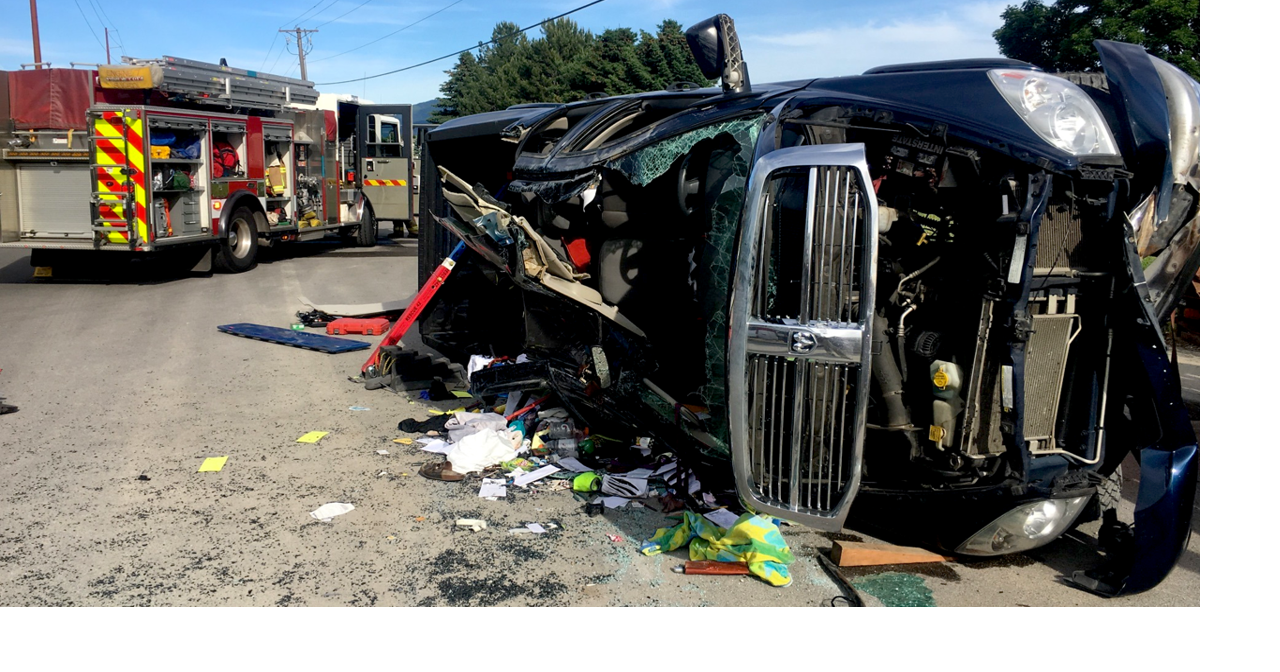 2 people seriously injured in Spokane Valley crash | Local News | kxly.com