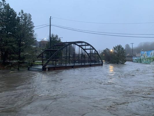 High water levels lead to flooding in Pullman, Moscow | News | kxly.com