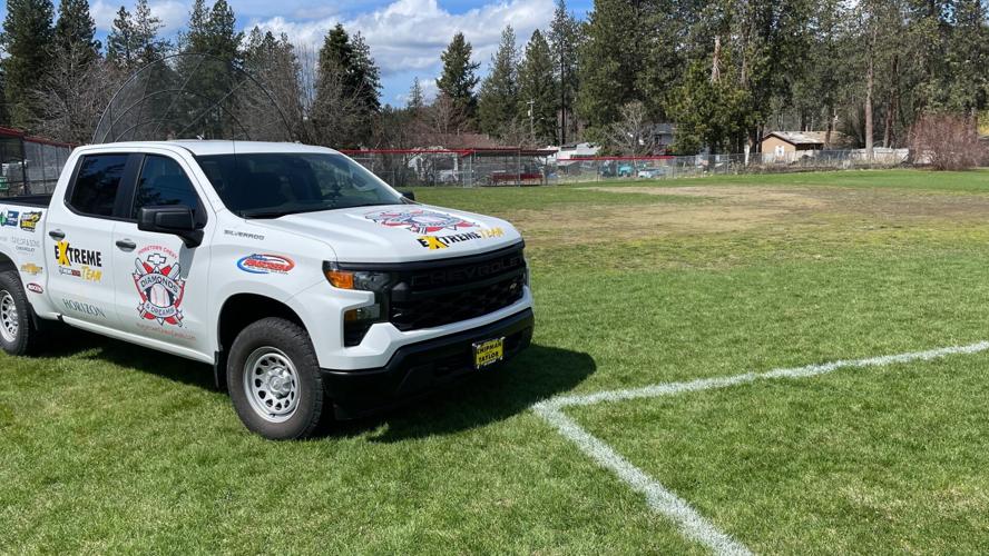 Diamonds and Dreams heading to the Chuck Holt Memorial Field in ...