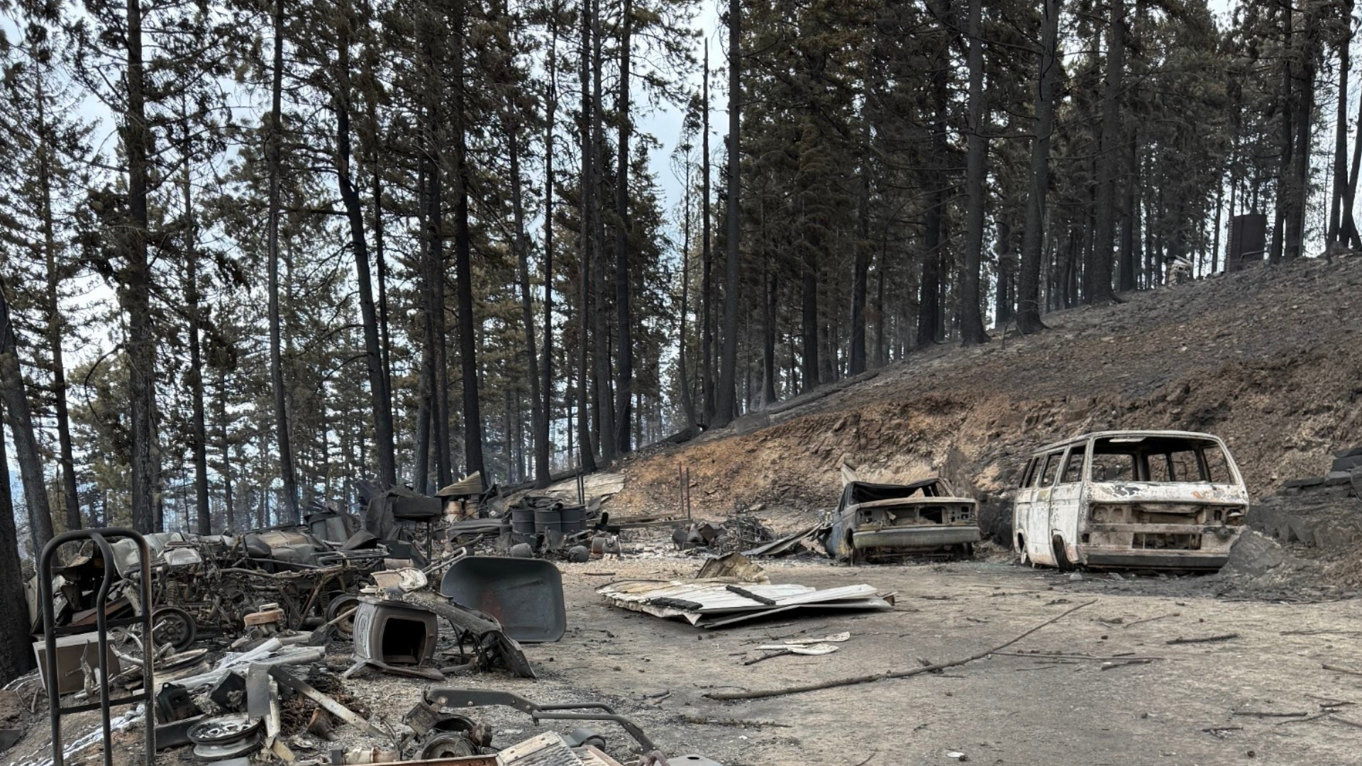 “Like losing a part of your soul”: Community rallies around wildfire ...