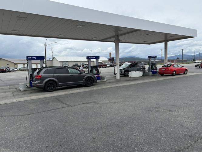 Washington drivers cross border for cheaper Idaho gas | News | kxly.com