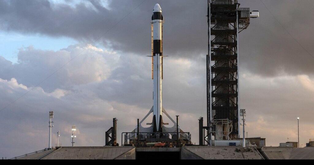 Spacex Crew Dragon Docks With The Space Station In Demo Flight