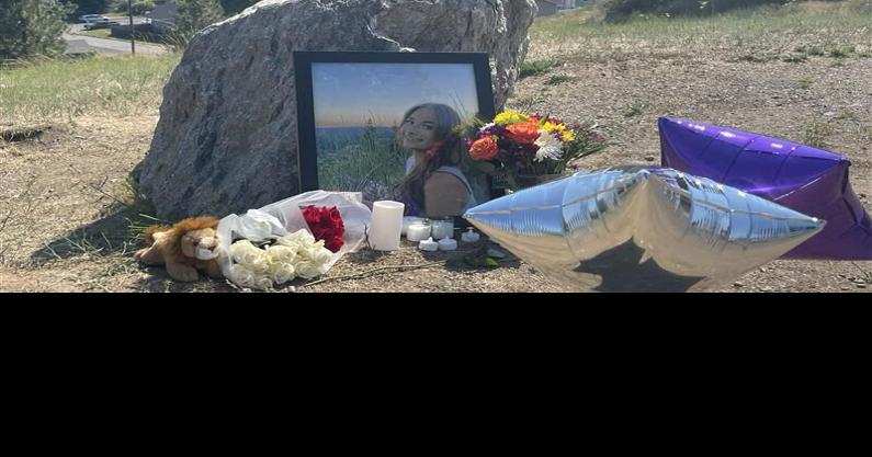 Friends and family gather to mourn teen shot and killed in North ...