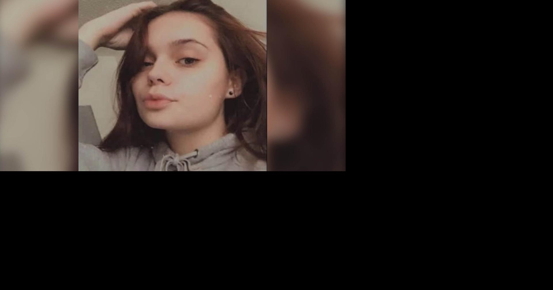 Loved Ones Remember 19 Year Old Girl Killed In Highway 395 Crash