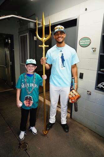 Colbert boy gets dream Make-A-Wish trip to meet Mariners ...