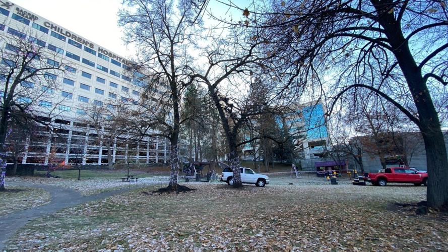 4 The Helpers: Extreme Team lighting up Cowley Park display Thursday ...