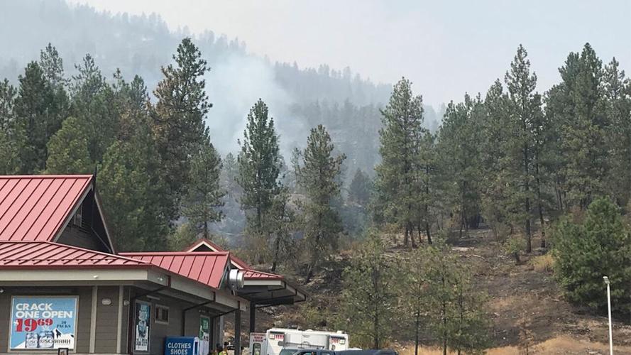 Boyd’s Fire burns three homes, threatens 120 more near Kettle Falls ...
