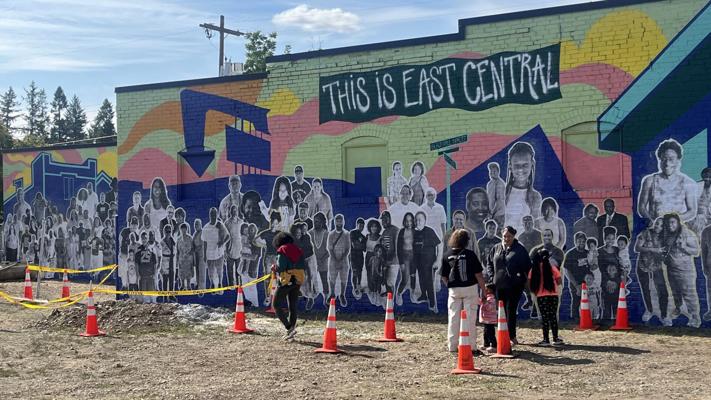 New mural unveiled in East Central neighborhood | Entertainment | kxly.com