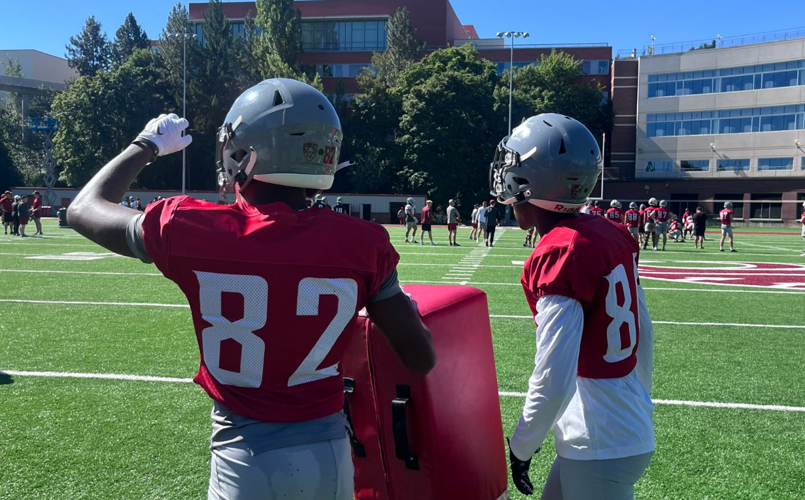 Fall camp kicks off in Pullman, quarterback battle continues | News ...
