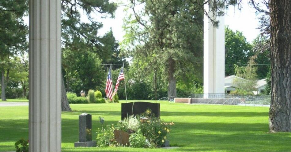 Remembering the fallen at Fairmount Memorial Association Cemeteries ...