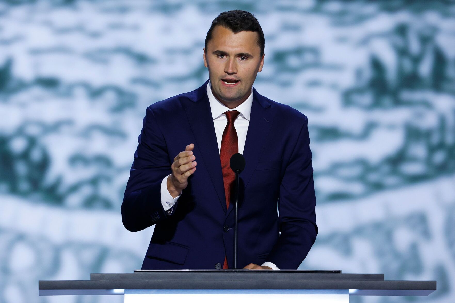 Candlelit vigil to be held tonight in Coeur d’Alene for Charlie Kirk | 92.9 ZZU (KZZU FM)