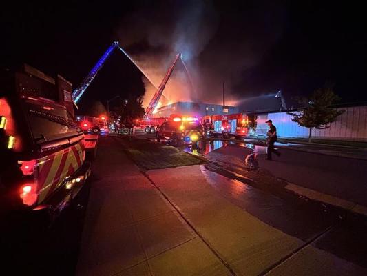 Firefighters battle large warehouse fire east of downtown Spokane ...