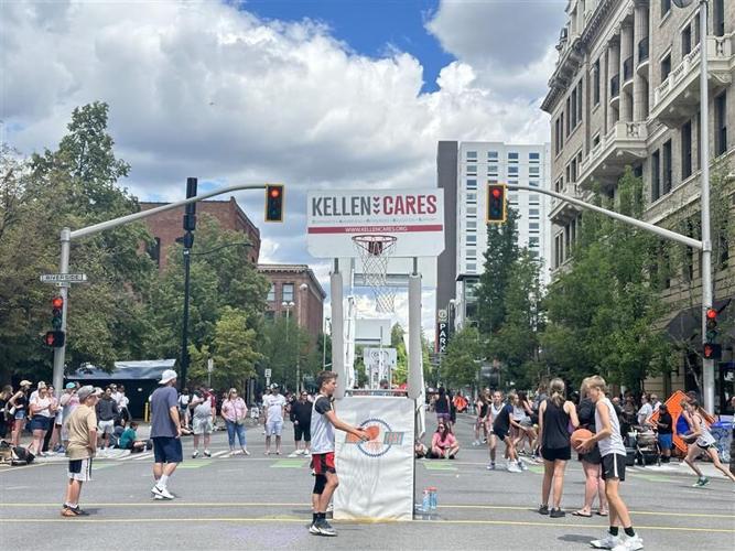 Hoopfest court raises awareness for young men's mental health | News ...