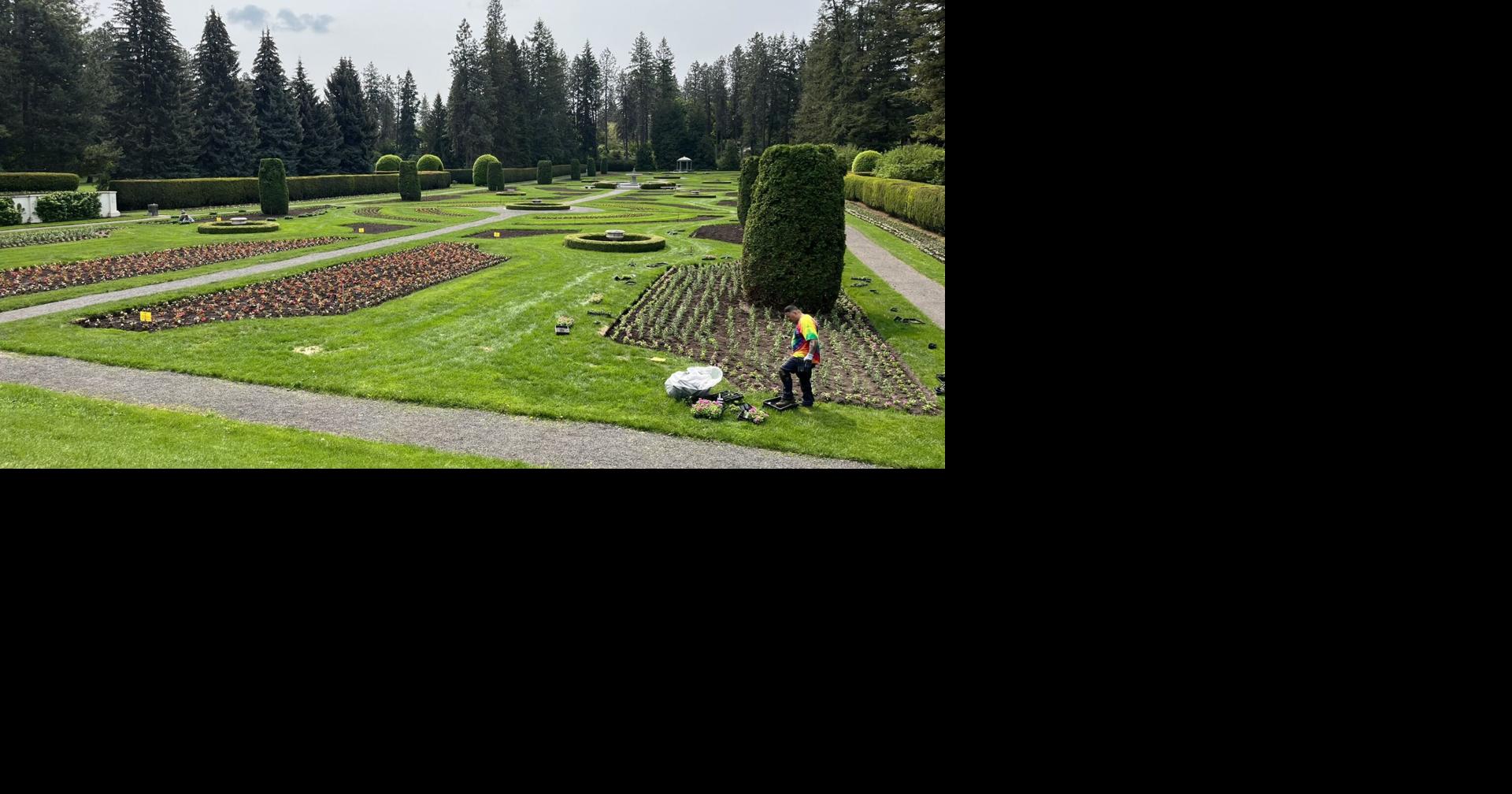 Volunteers wanted to complete Duncan Garden on time | News | kxly.com