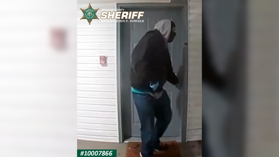 Suspected armed robbers wanted for incident in Spokane Valley | News ...