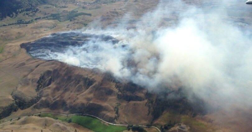 ‘South Pine Fire’ burns 240 acres southwest of Tonasket, Level 2 ...
