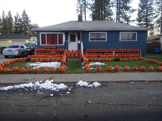 Spokane family carves hundreds of pumpkins for annual Halloween display ...