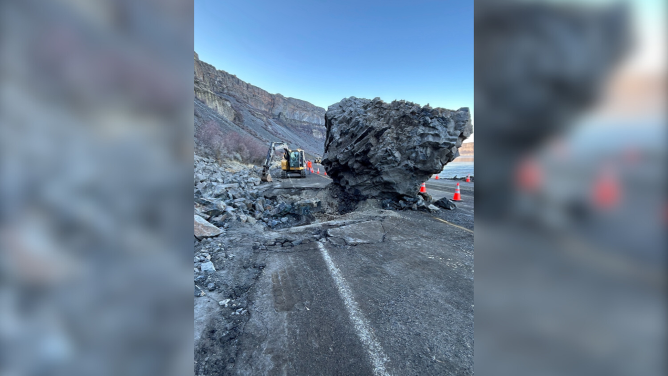 Washington DOT destroys boulder blocking State Route 155 in Grant ...