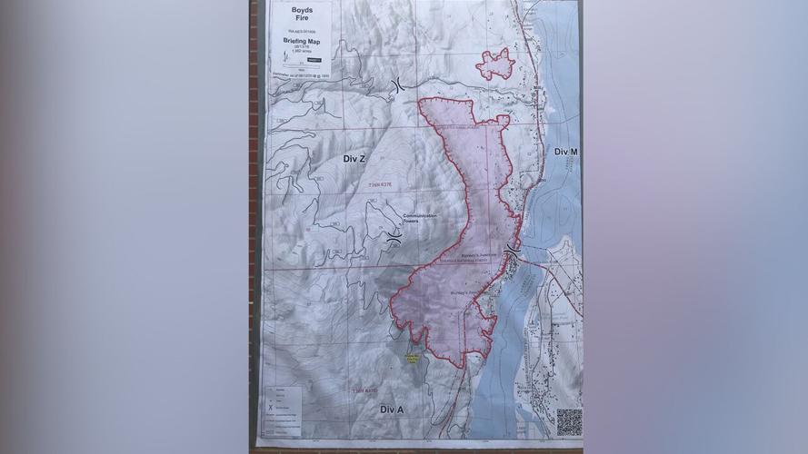 Boyd’s Fire burns three homes, threatens 120 more near Kettle Falls ...