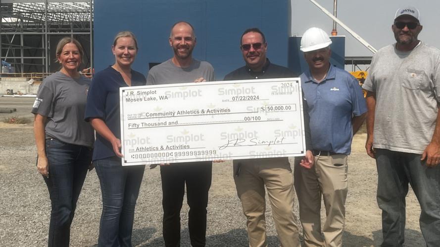 Simplot donates $50,000 to support Moses Lake student activities | News ...