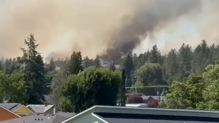 Emergency responders expand evacuation zone for fast-moving fire east ...