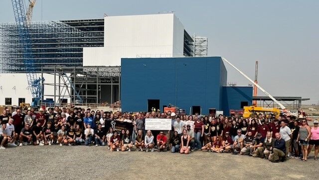 Simplot donates $50,000 to support Moses Lake student activities | News ...