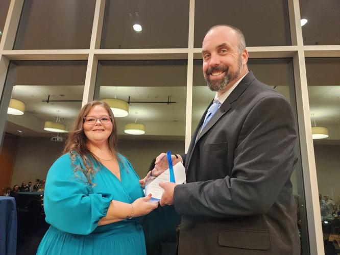 Spokane Police Sergeant receives award for his work on the behavioral ...