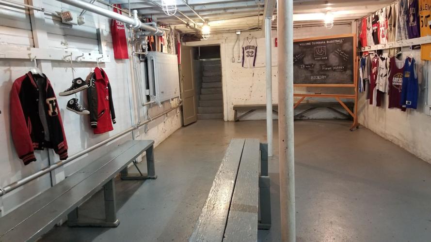 PHOTOS: Keith Osso visits gym from movie ‘Hoosiers’ | Movies | kxly.com