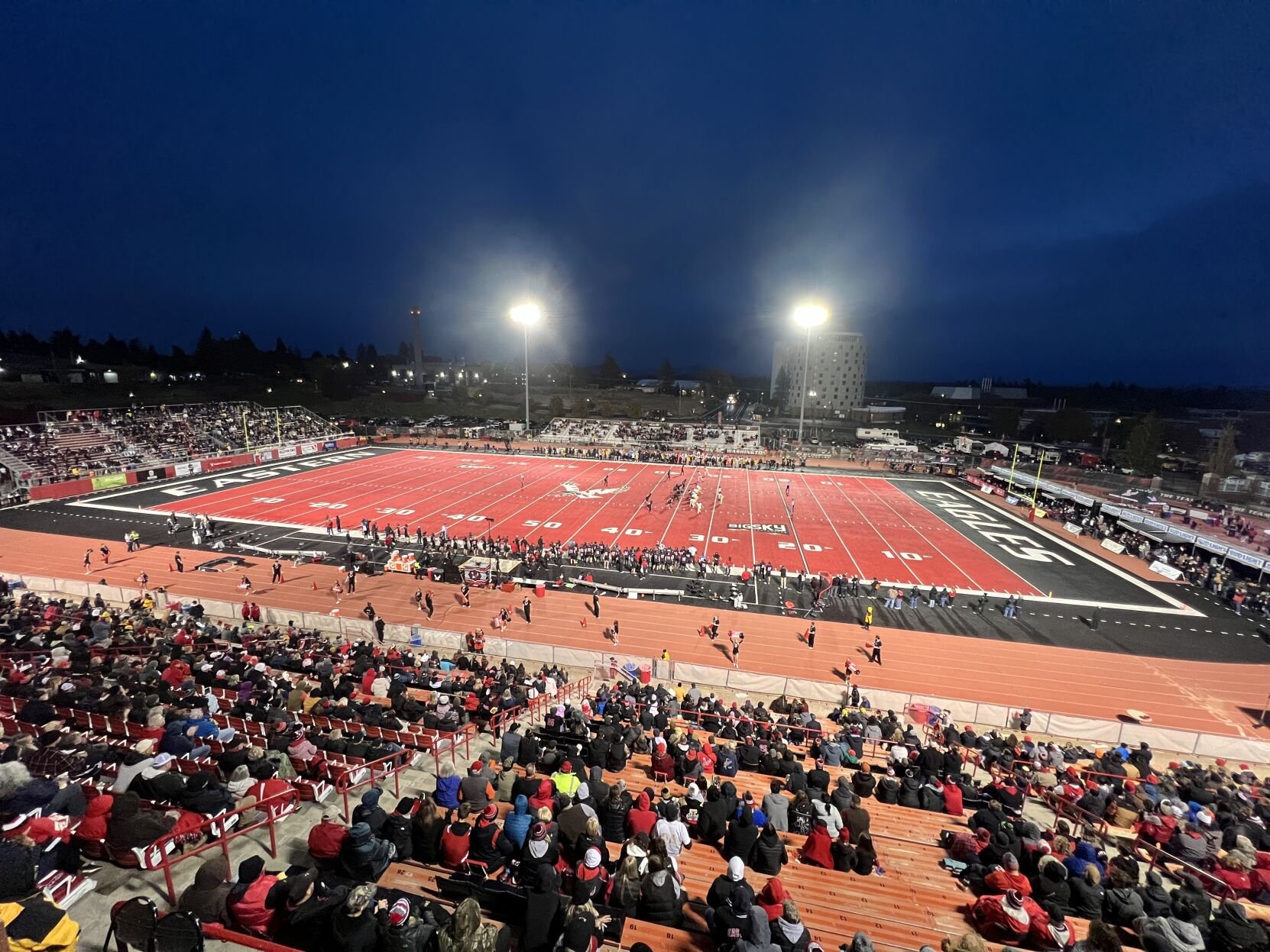 Eastern Washington wins back the Che-Scow Cup in 21-14 over No. 24 ...