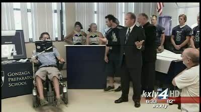 Steve Gleason honored as Gonzaga Prep alum | Local News | kxly.com