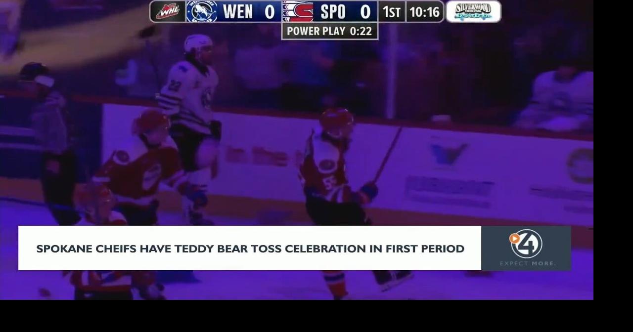 Spokane Chiefs have teddy bear toss in first period | Video | kxly.com