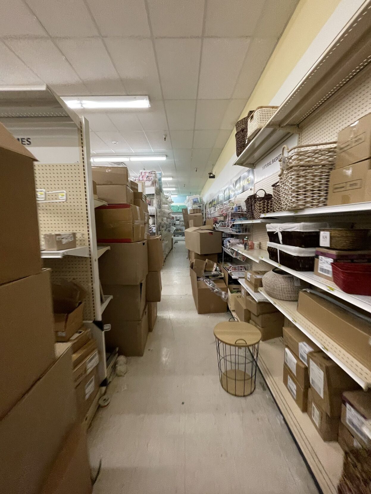 Thousands of boxes clutter aisles of Joann craft store on Spokane's ...