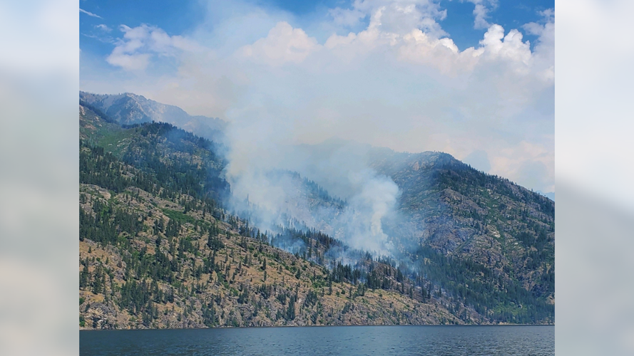 Several hikers rescued from Pioneer Fire in Chelan County | News | kxly.com
